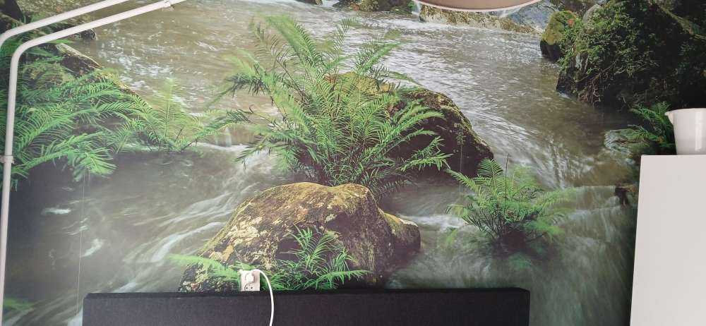 Vloeiende waterval - Fotobehang