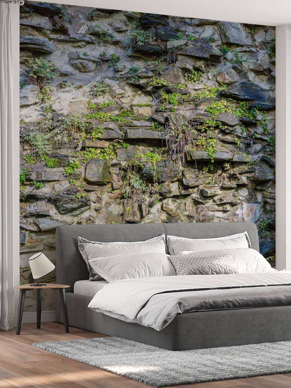 Behang met een begroeide muur - Fotobehang