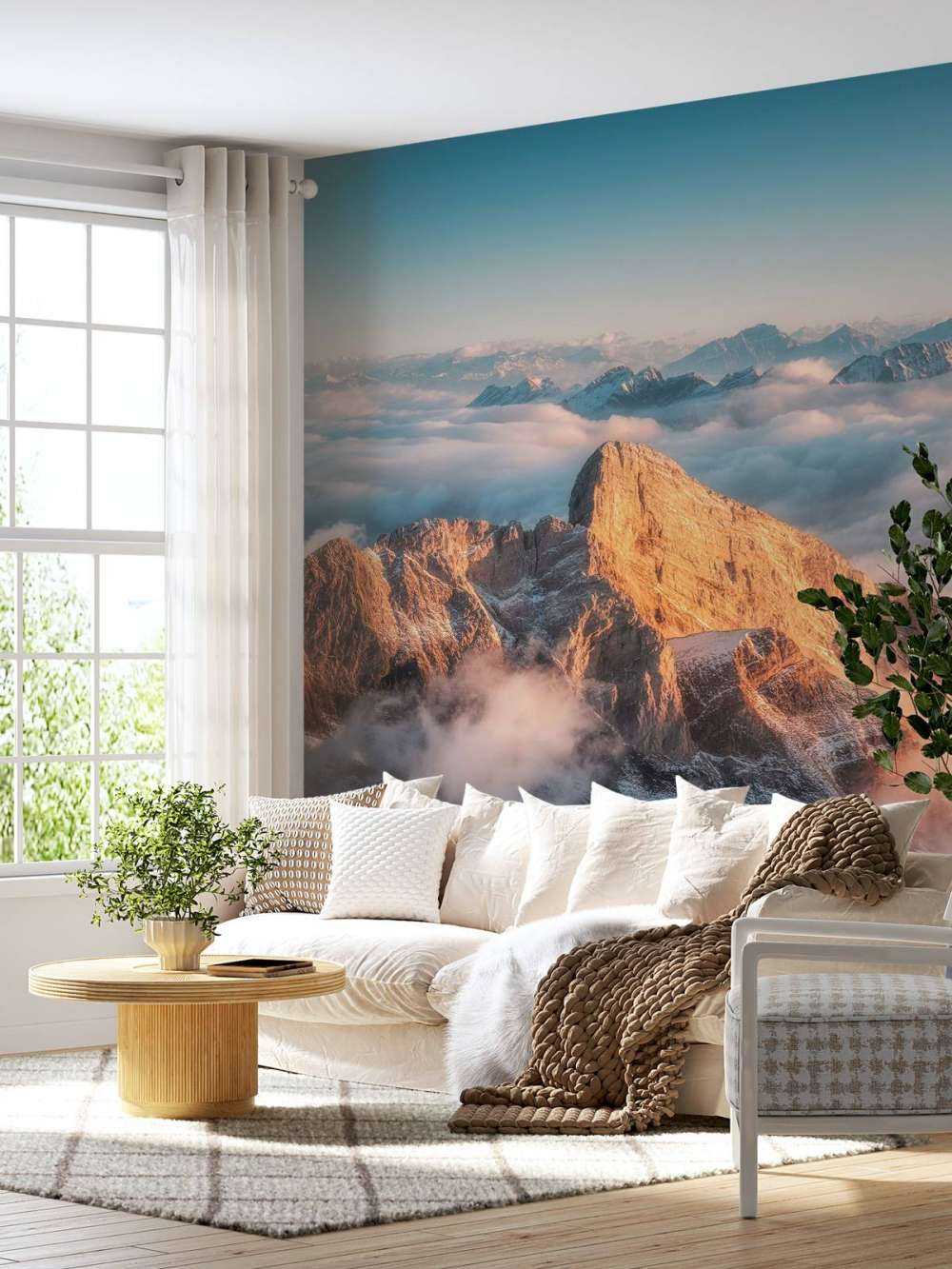 Fotobehang - Gouden bergtop in ochtendmist - Fotobehang