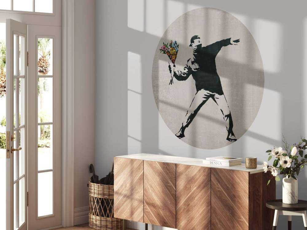 Fotobehang - Banksy - Flower thrower, soft concrete - Fotobehang