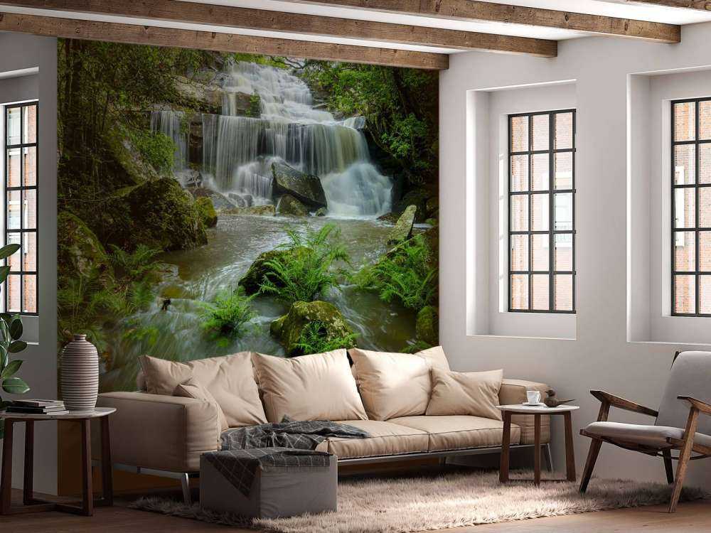 Vloeiende waterval - Fotobehang